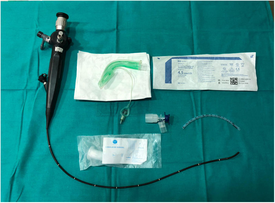 Endotracheal intubation through laryngeal Ambu® Auragain™ mask airway ...